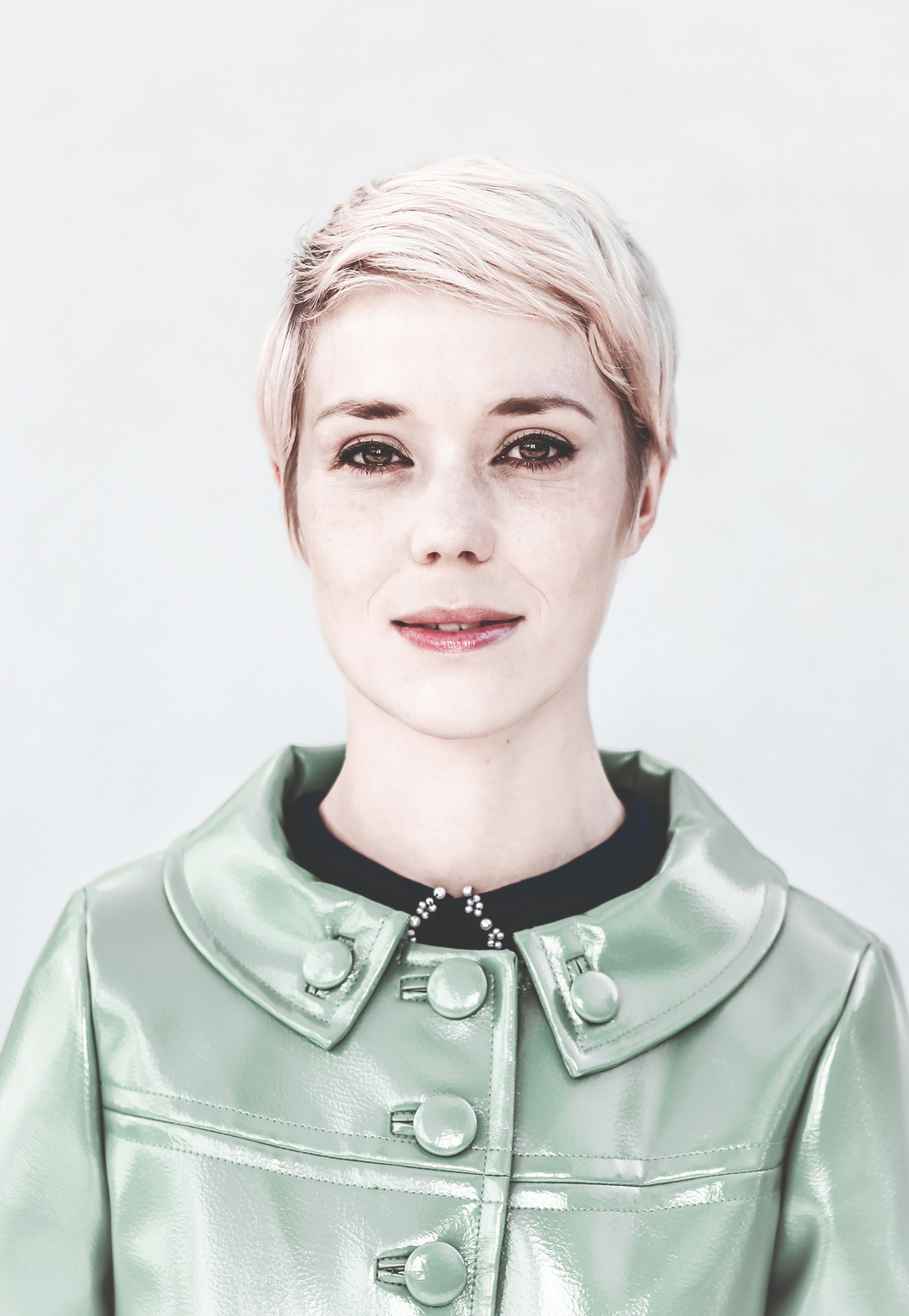 Dominique Ellen van de Pol - Futurewoman